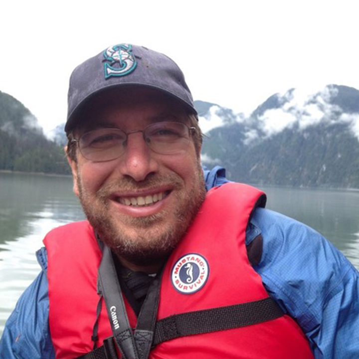 David Gordon's Instagram, Twitter & Facebook on IDCrawl